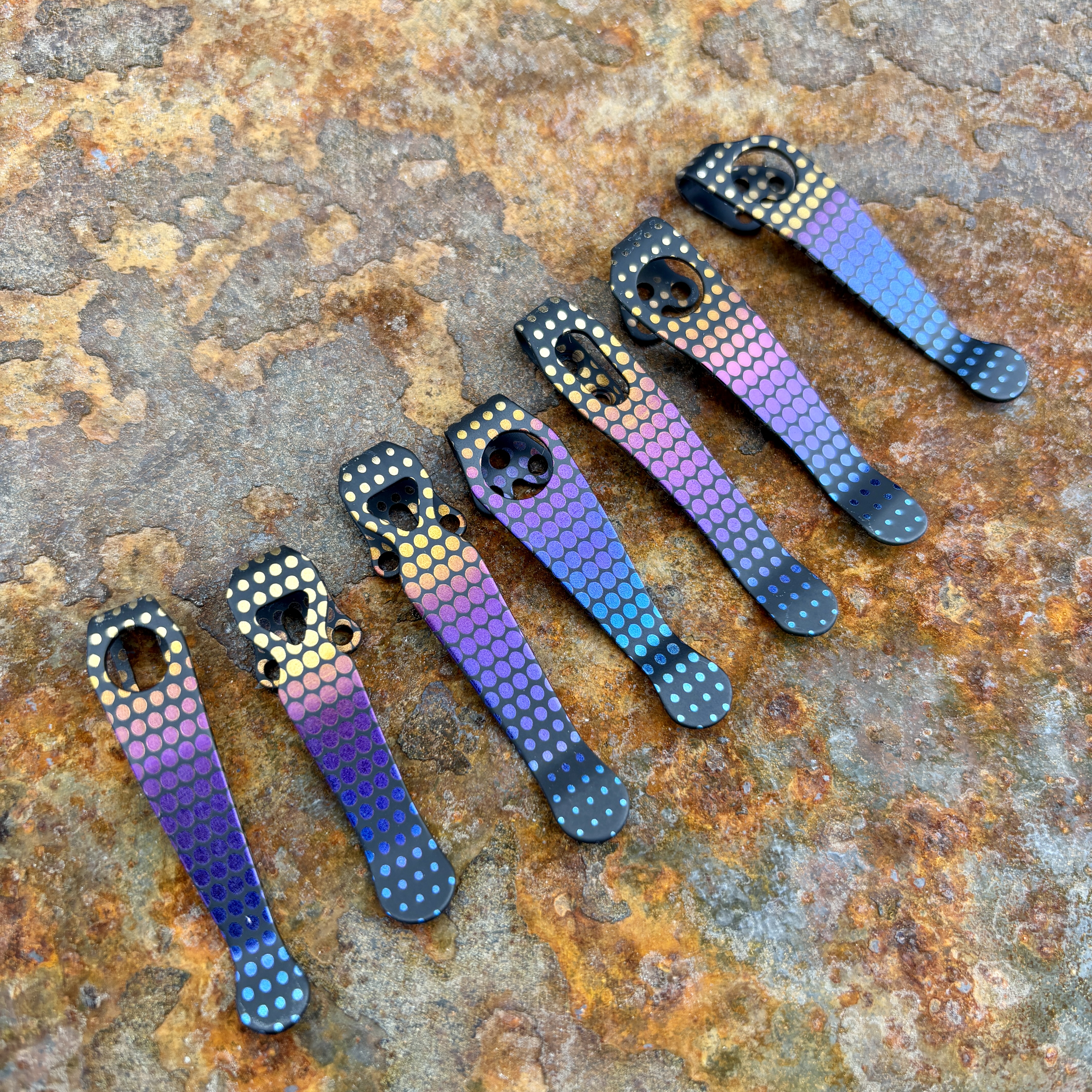 Black Fade Dot Matrix Deep Carry Titanium Pocket Clips