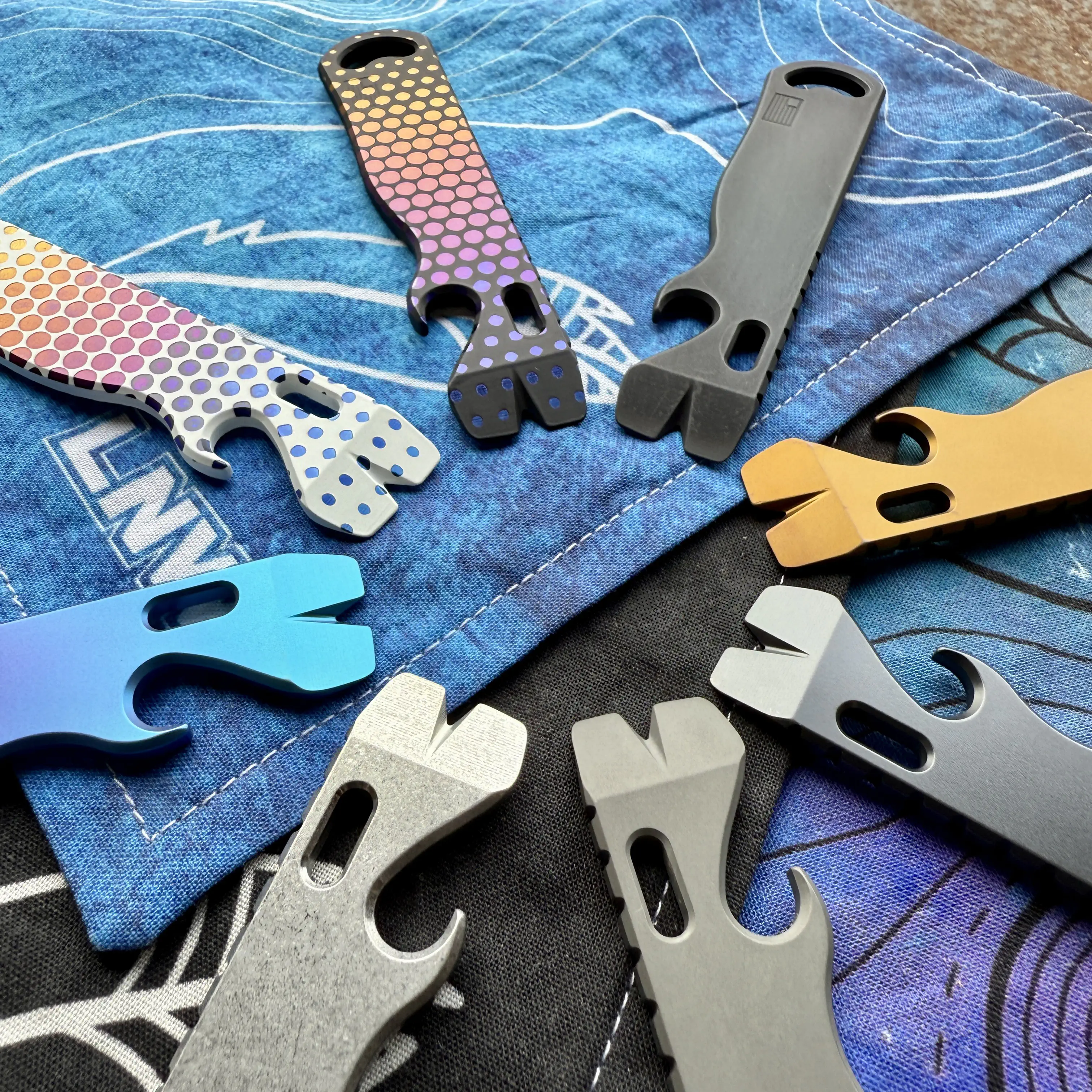 All Access Pass v1b Plain "Bigger Chonk" Clipless Titanium Prybar