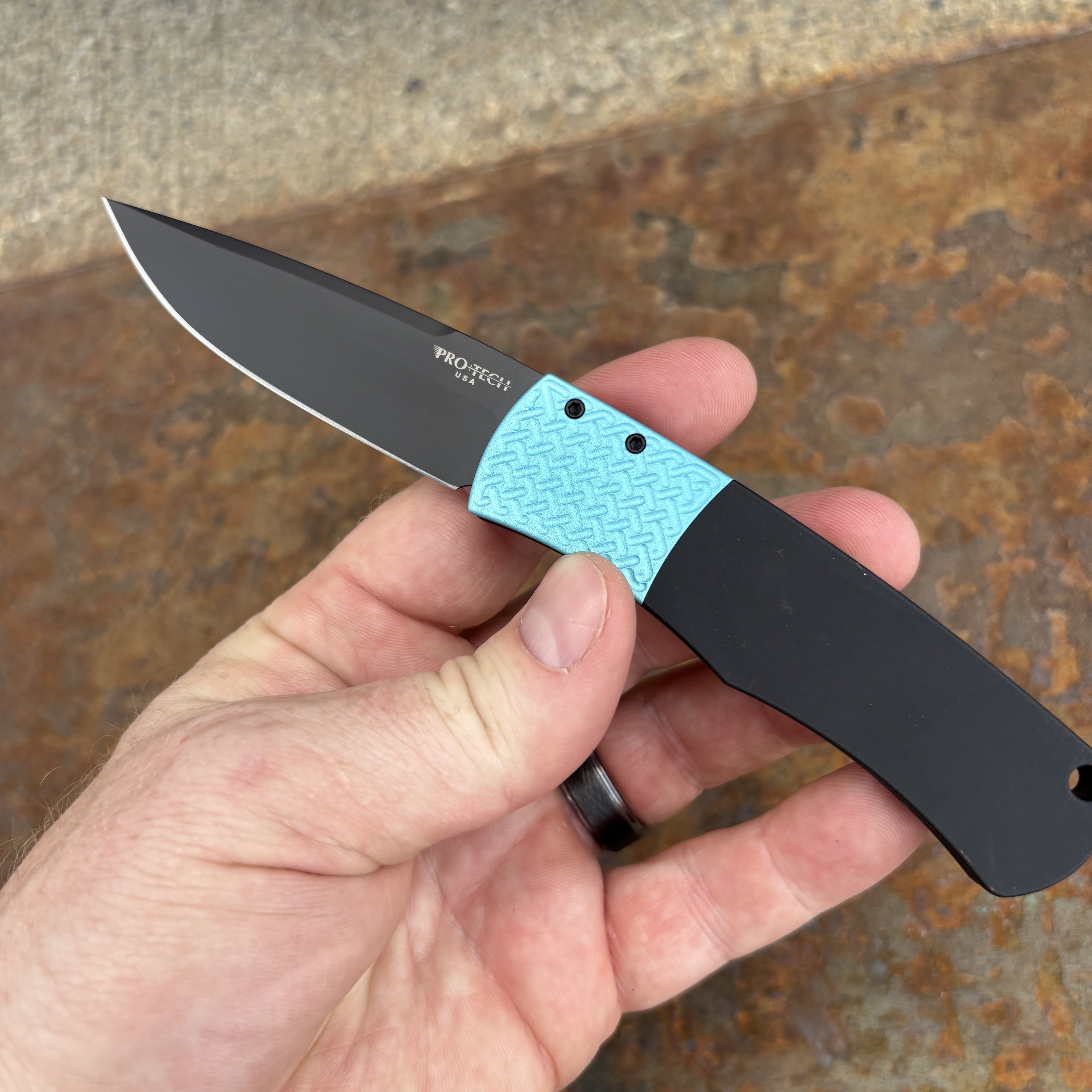 Pro-Tech Magic BR-1.7 "Whiskers" Auto Black Aluminum Textured Tiffany ...