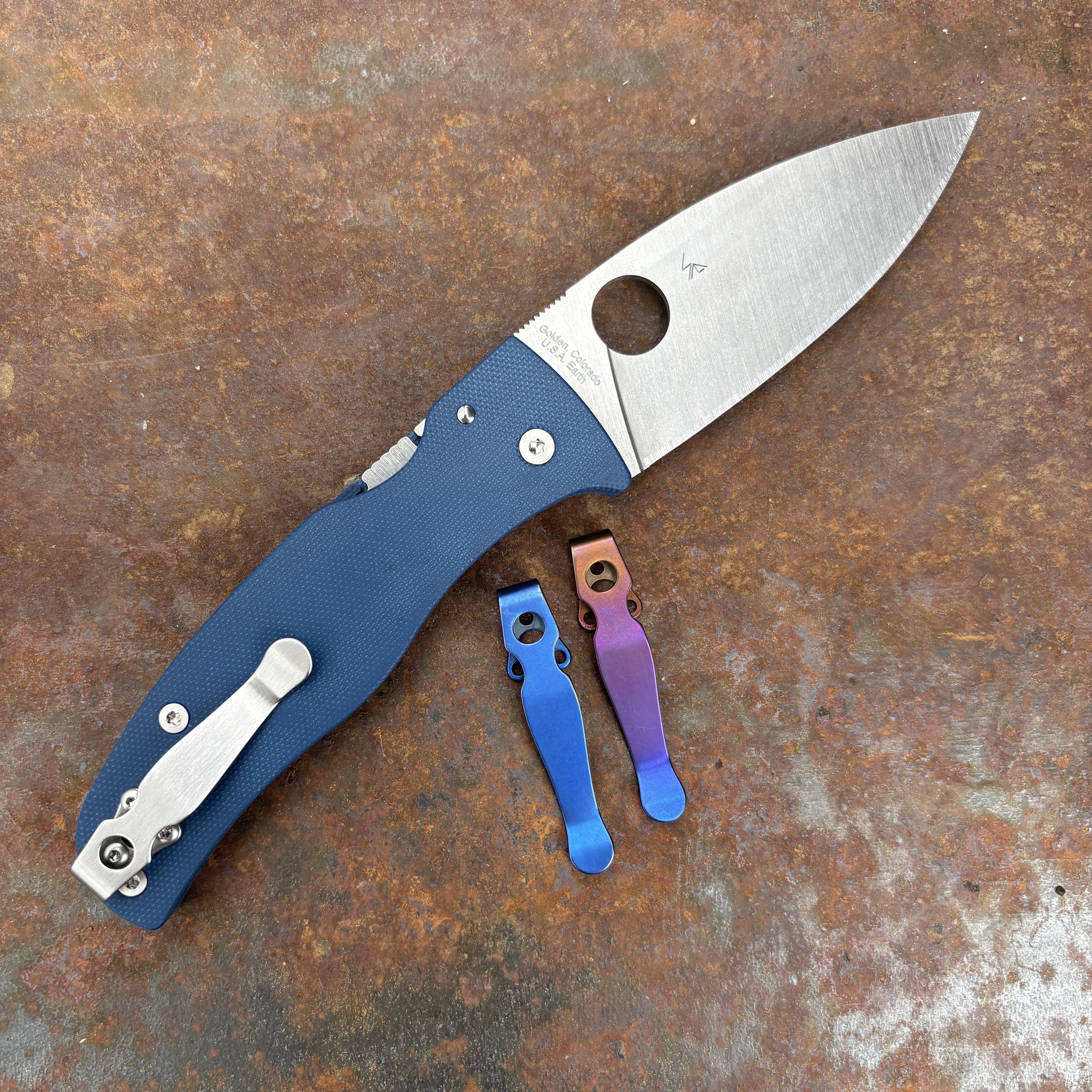 Spyderco Bodacious Cobalt Blue G10 Scales Satin SPY27 Blade (C263GPCBL ...