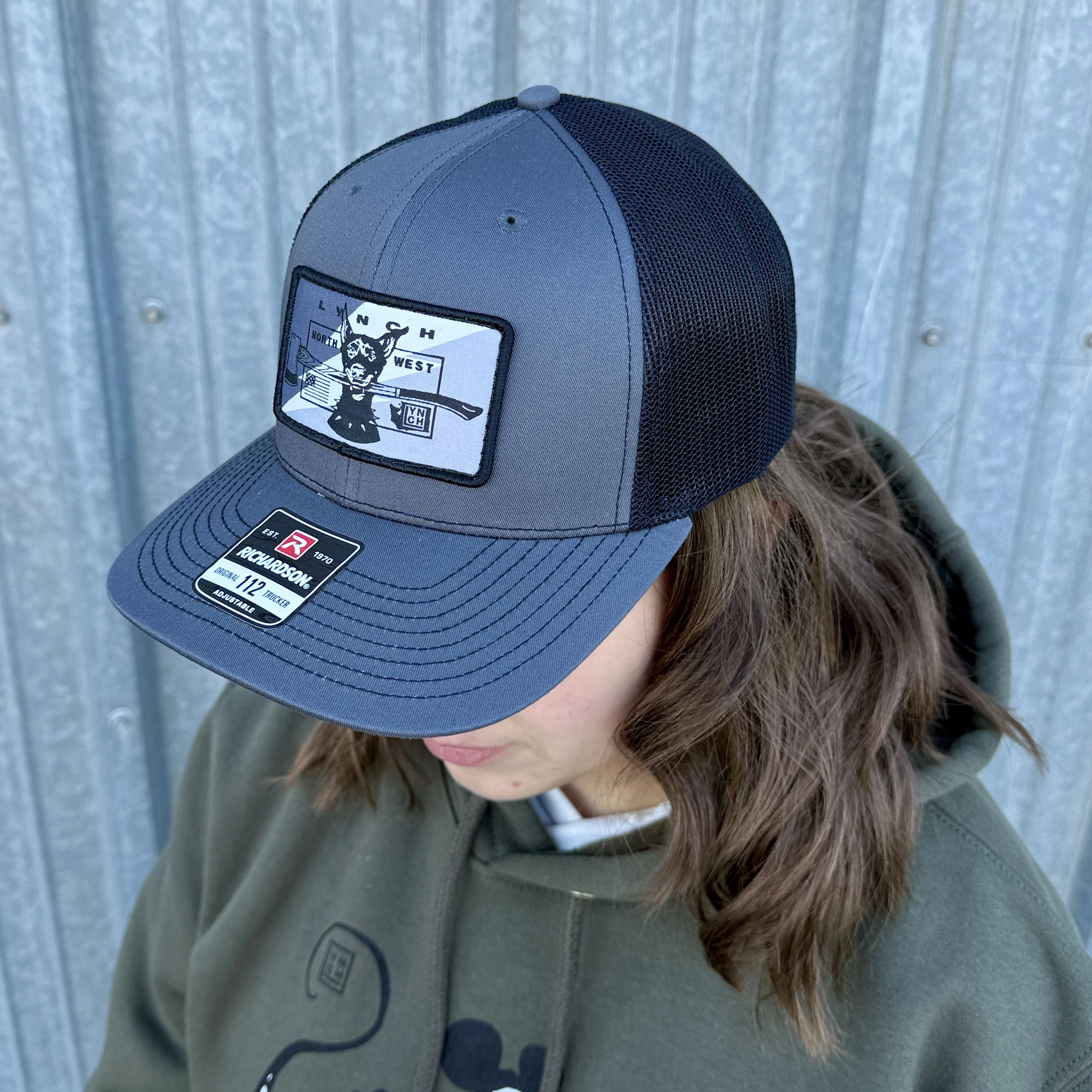 Snow Camo Dog - Black/Charcoal Richardson 112 Classic Trucker Cap